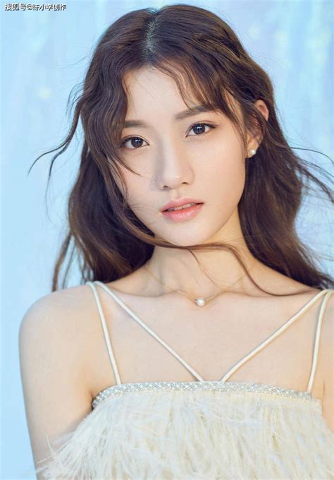 陈意涵甜美性感时尚写真如花似玉美不胜收 搜狐大视野 搜狐新闻