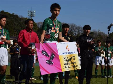 写真01 小泉佳絃 （青森山田） 高校サッカードットコム