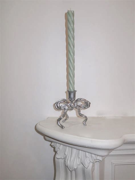 Bow Candle Holder Silver Hands
