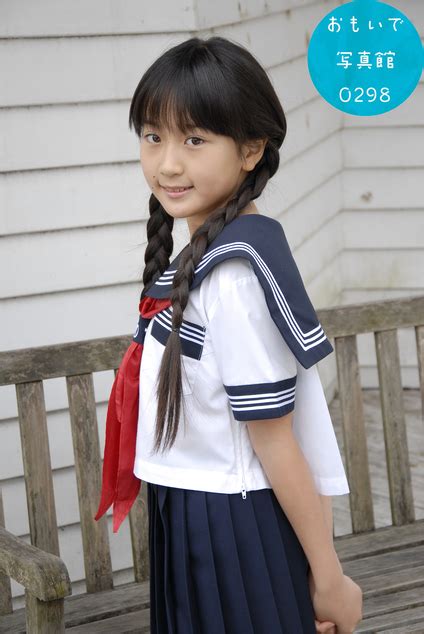 ジュニアアイドルを安全に楽しむサイトは「お菓子系」！おもいで写真館0298もお菓子系で購入できます！ いちごキャンディやお菓子系～アイドル