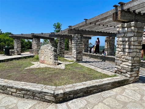 Mount Bonnell Guide To Austin Architecture