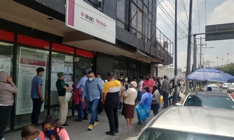 Se Registran Largas Filas En Módulos Del Ine En Su Reapertura Tras