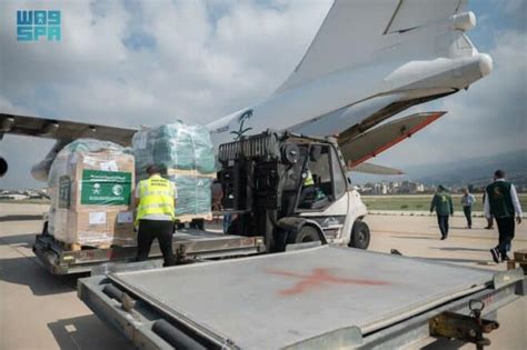 First Saudi Relief Plane Arrives In Lebanon