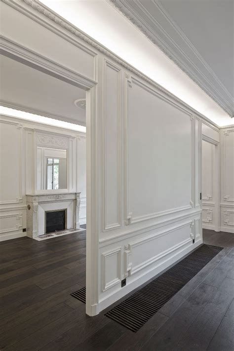 Architecture Intérieur Classique De Type Haussmannien à Paris