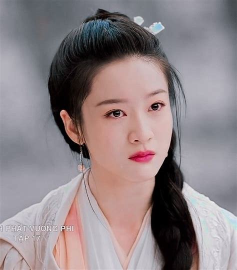 Ghim Của Alice Trên Актриси