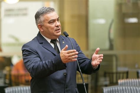 Agência Alesc Projeto De Sargento Lima Permite Classificação Do Fumo