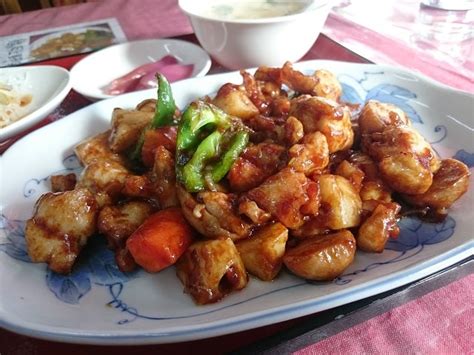 中国料理 万里園 鶏の甘味噌炒め（醤爆鶏丁）定食 素晴らしい食