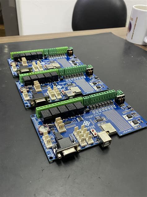 Hardware Solução Placa Equipamento Crescer Indústria De Automação