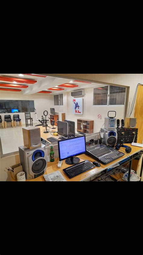 Alegra Tu Mediodia Por Fm Ya La Radio Teve Alegra Tu Mediodia Por Fm