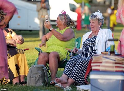Fallers At Royal Ascot Drunken Revellers Sprawl At The Ground As