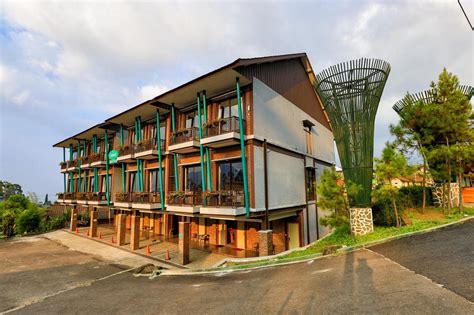 CIWIDEY VALLEY RESORT HOT SPRING WATERPARK 3 INDONESIA COMPARA