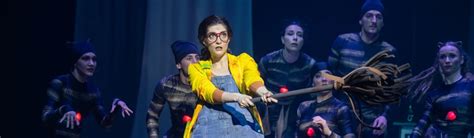 Csengery Dániel Holle Anyó Müpa