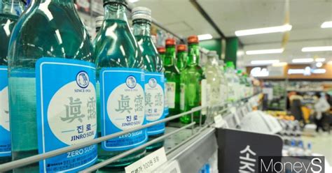 소주 세금 부과기준 22 인하… 공장출고가 10 6 ↓