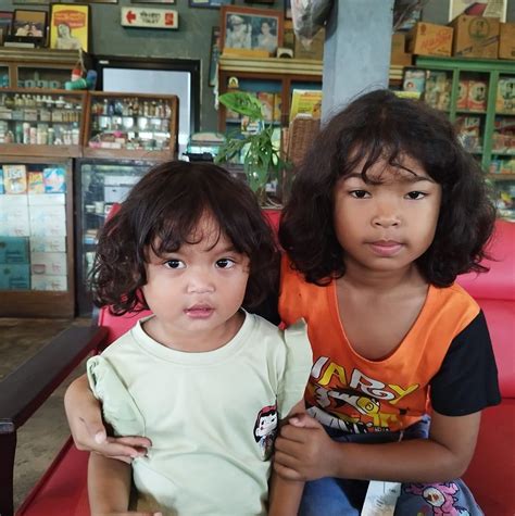 แก้วใส กล้วยหอม แก้มบุ๋ม Muang Surin