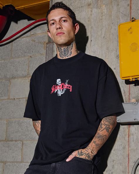 Shop Kiss Chacey Abandon All Street T Shirt In Jet Black Fast
