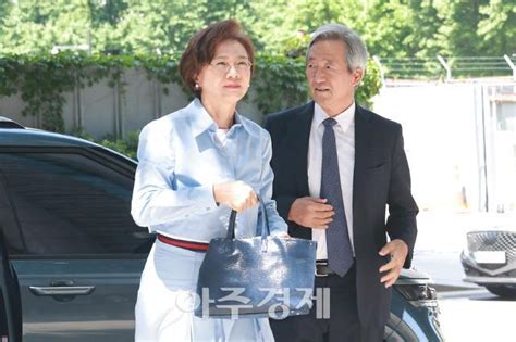 [포토] 정몽준 김영명 부부 정몽원 Hl그룹 회장 차녀 결혼식 참석 아주경제