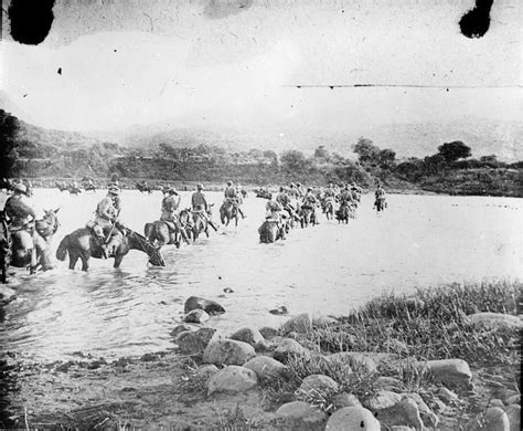 【1900年，持刀衝鋒的大英帝國騎兵】 熱帶島嶼人：傲嬌的東羅馬粉專之我不是安娜公主