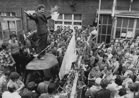Solidarity Definition History And Facts Britannica