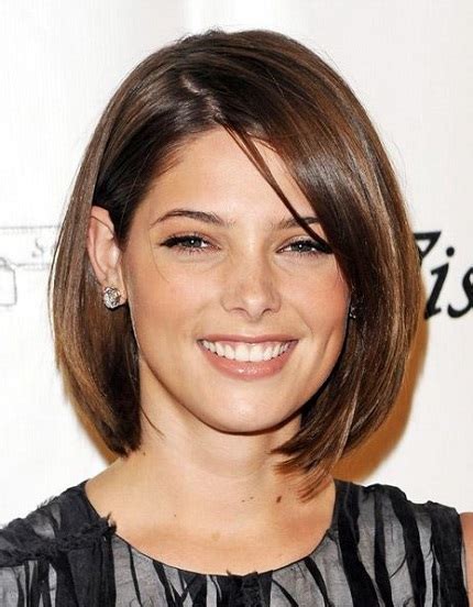 Short Hairstyles For Women Over 40 Nicestyles