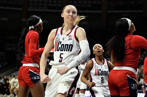 Report Uconn Womens Basketballs Paige Bueckers To Design Nike Shoe