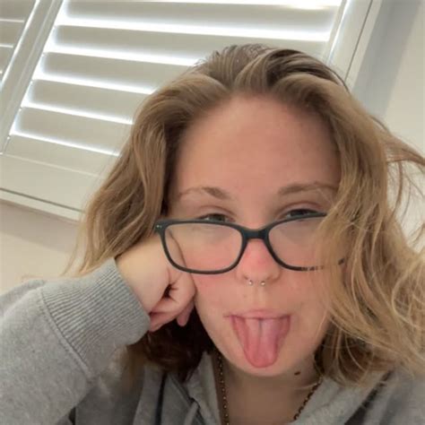 Danielle Ward Daniellewardy40 • Threads Say More