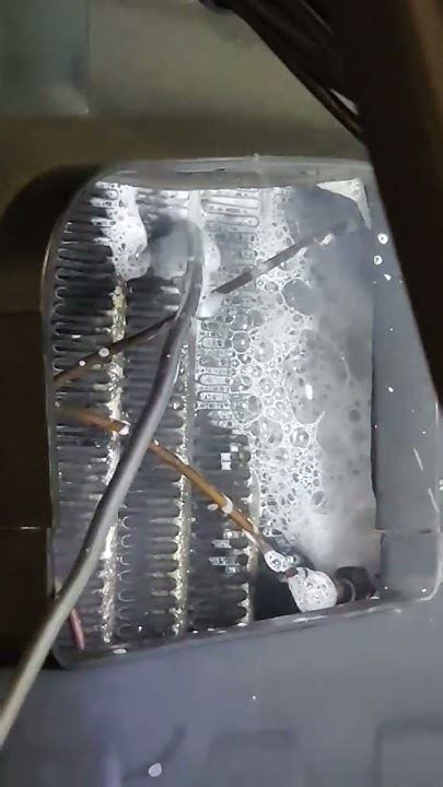 23년된 갤로퍼 에바크리닝오랜연식 심하게 오염된 에바포레이터 크리닝evaporator Cleaning 스팀보이초량점 에바크리닝전문세차위생관리전문양심세차