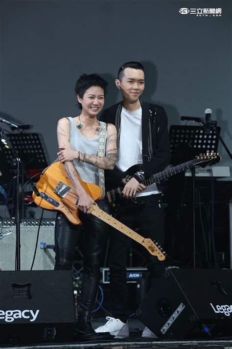 盧凱彤舉辦演唱會 方大同相挺站台｜娛樂圖輯｜娛樂星聞 Starsetncom