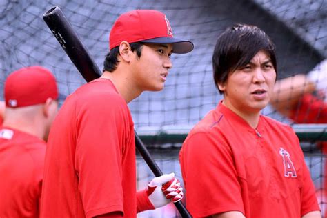 大谷支える水原通訳が内野手転向 一塁ストライク送球に米記者「80点」 Full Count