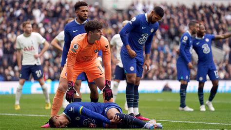 Thiago Silva Chelsea Defender Ruled Out With Knee Ligament Injury