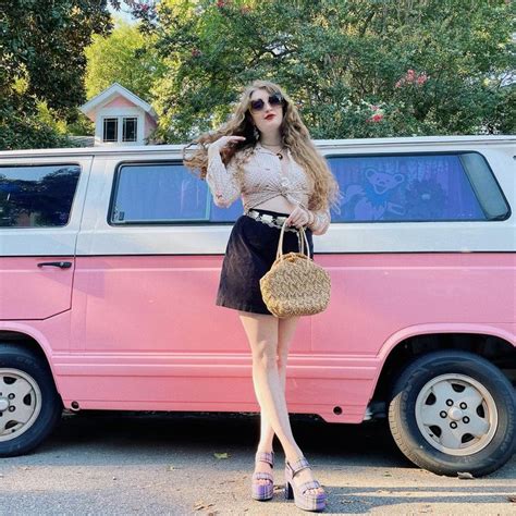 Tori Radday On Instagram “🍒 Fashion As Distraction 🤪” Fashion Style Instagram