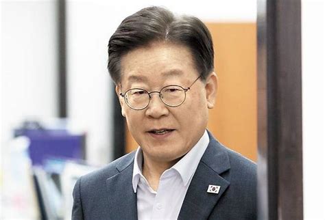 이재명은 불법 대북송금 ‘피의자… 3자 뇌물 혐의