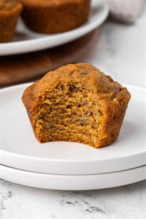 Easy Pumpkin Banana Muffins