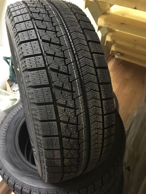 Новая резина Brigestone blizzak vrx — Volvo S60 (1G), 2,5 л, 2007 года ...