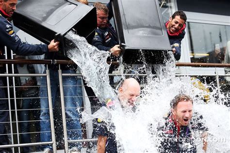 Adrian Newey And Christian Horner Take The ALS Ice Bucket Challenge