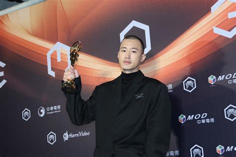 金曲獎得獎名單／李竺芯抱回年度專輯掃三獎！呂士軒拿完歌王再奪華語專輯