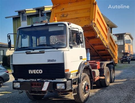 IVECO Muldenkipper Kaufen Italien Piacenza EZ