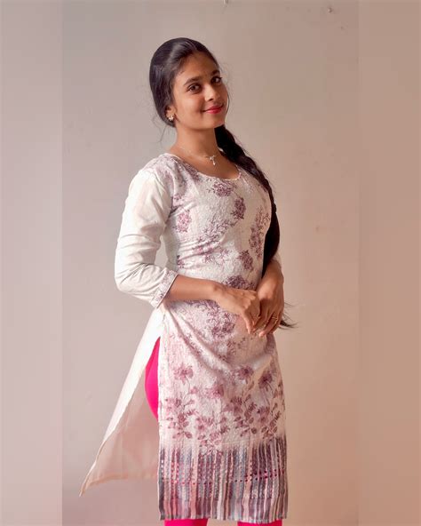 Vidhya Sakthivel Added A New Photo Vidhya Sakthivel