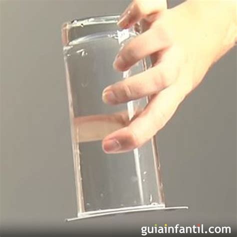 Experimento para niños del agua que no cae experimentos con agua para hacer con niños