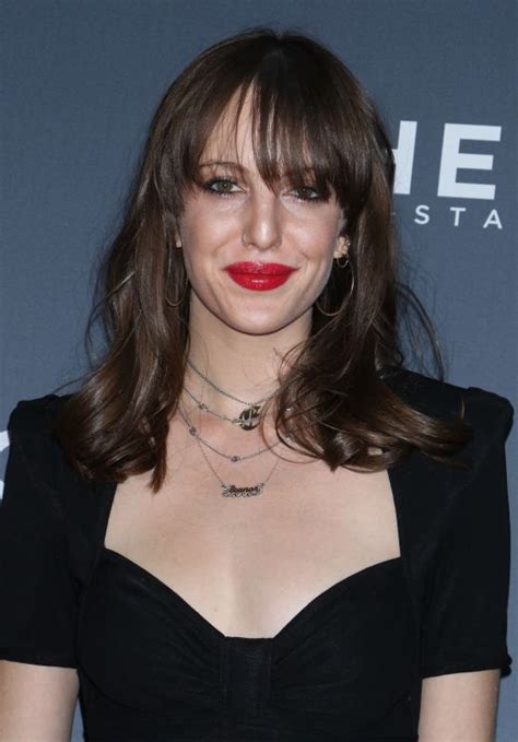 Eleanor Lambert Style Clothes Outfits And Fashion • Celebmafia