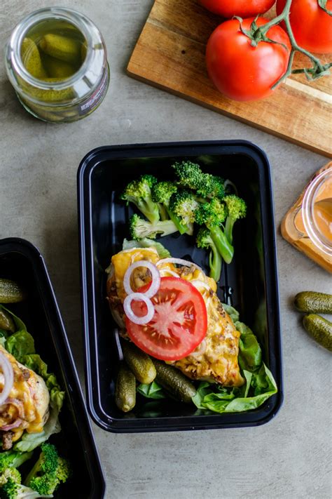 Cheeseburger Pizza Chicken Meal Prep