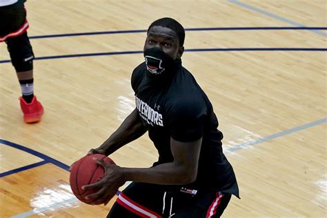 Apsu Mens Basketball Program Halts Activities Due To Covid 19