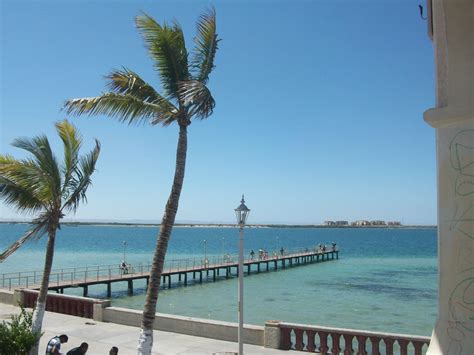 La Pazbaja California Sures Muellecito Turistico En El Malecon De La Paz