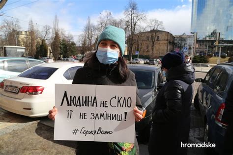 Ветерана що побив шибки в будівлі ОП узяли під домашній арешт Збруч