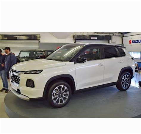 New Car Showroom New Maruti Nexa Hybrid Grand Vitara Delta CNG 2023 At