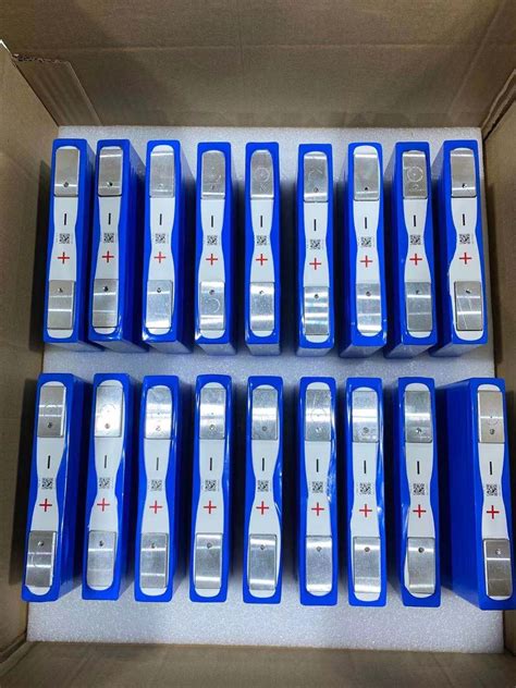 High Discharge Rate 25000 Cycles 2 3v Lto Prismatic Cells 30ah For 12v