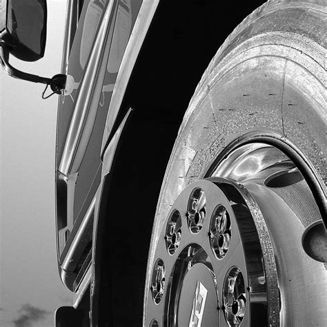 Rf Tracking Keeping Your Assets In Sight While On And Off Site