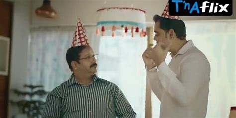 Shilpa Tulaskar Sexy Scene In Hasratein