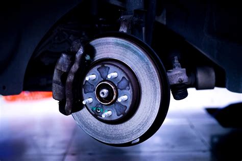 Top 6 Symptoms Of Bad Or Worn Brake Pads