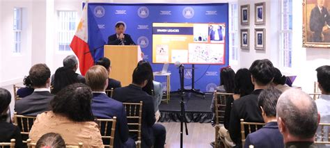 Sentro Rizal Wdc Celebrates Fahm With Nhcp Chair Emmanuel Calairo