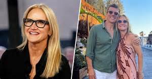 Mel Robbins Says She Agreed To Marry Husband Christopher After Third